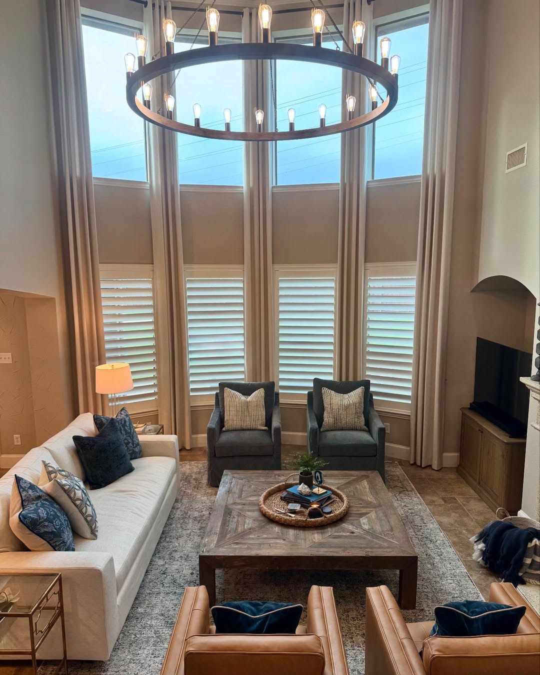 How to Choose the Right Furniture for Your Living Room