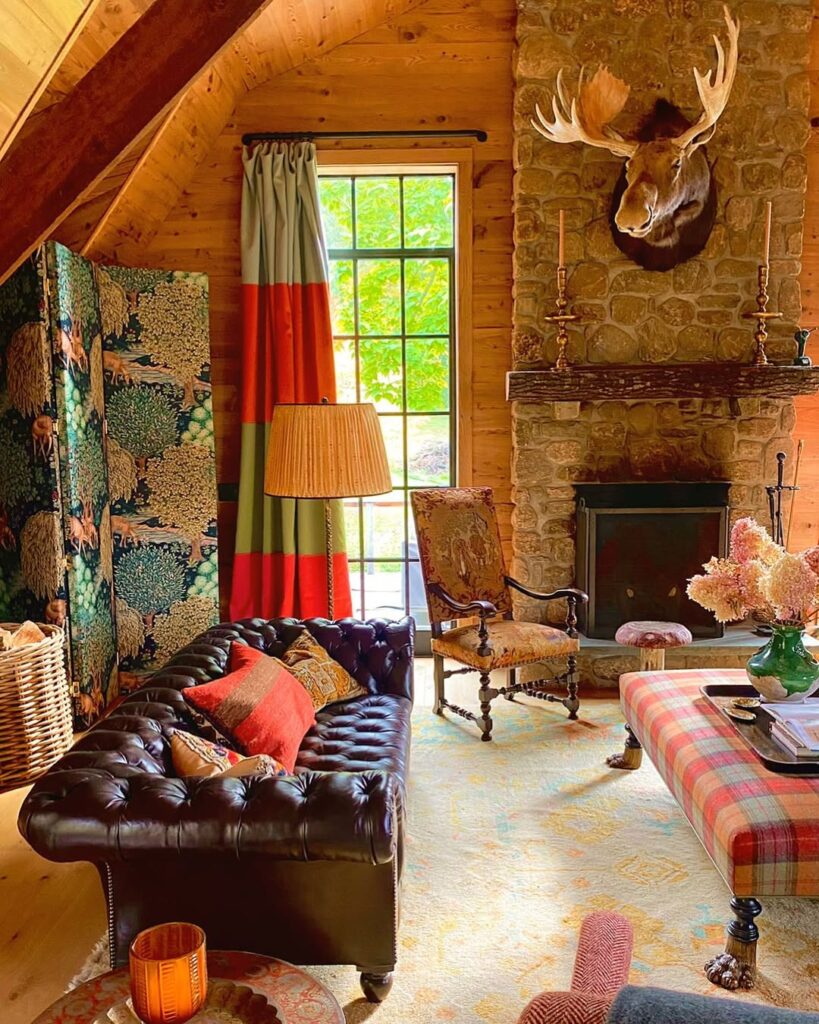 How to Design a Small Barndominium That Feels Spacious and Stylish